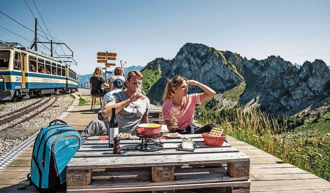 Le tourisme se met à table - htr.ch