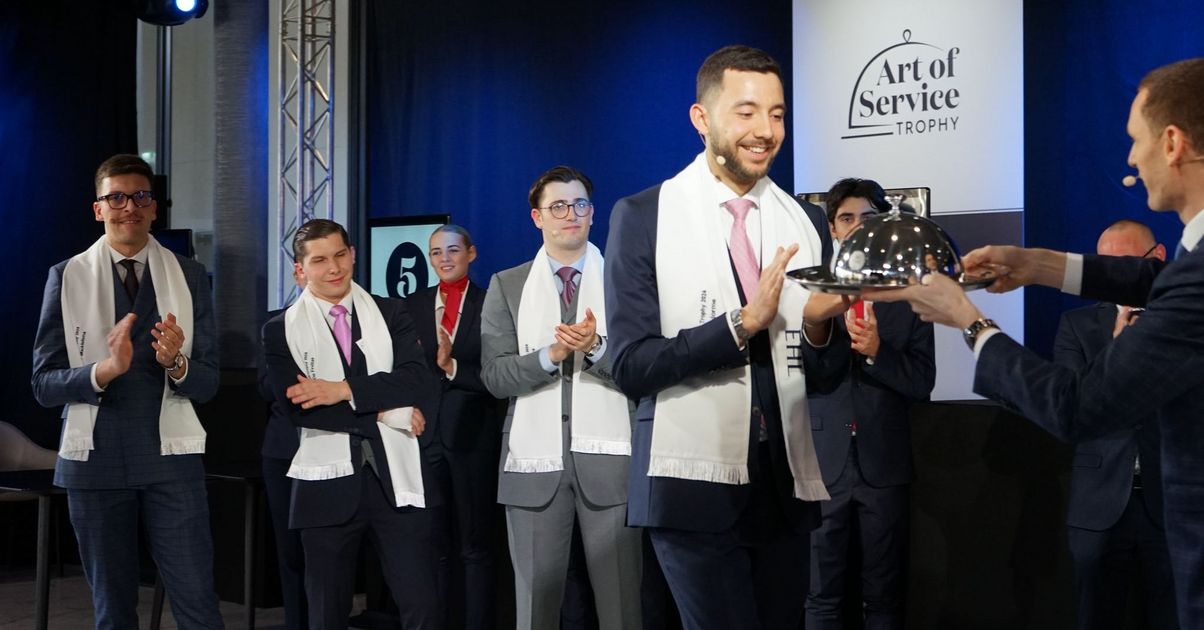 Maxime Delorme remporte le «Art of Service Trophy» de l'EHL - htr.ch