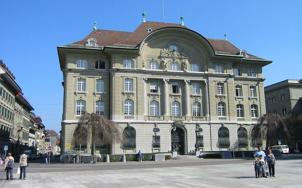 SNB nimmt Banken in der Coronakrise in die Pflicht - htr.ch