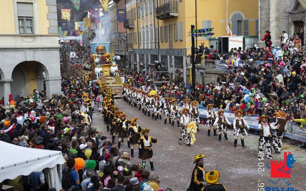 Tessiner Fasnacht «Rabadan» meldet Rekordbeteiligung - htr.ch