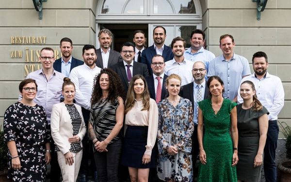 Das sind die 26 diplomierten Hotelmanager/innen NDS HF - htr.ch