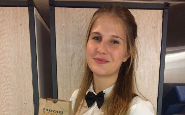 Sarah Baumgartner: Studentin EHL - htr.ch