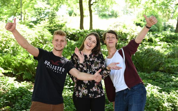 hotelleriesuisse-Lernende haben erfolgreich abgeschlossen - htr.ch