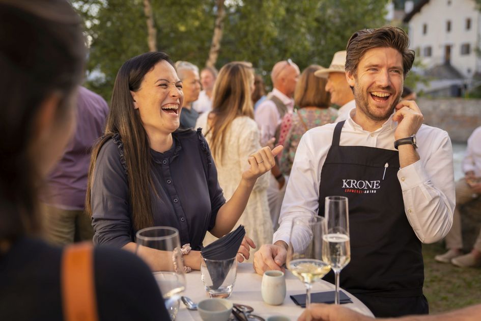 James Baron bekocht das Engadin - htr.ch