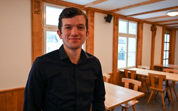 Neuer Gastgeber im «Herrenhaus» und der Wirtschaft Grafenort - htr.ch