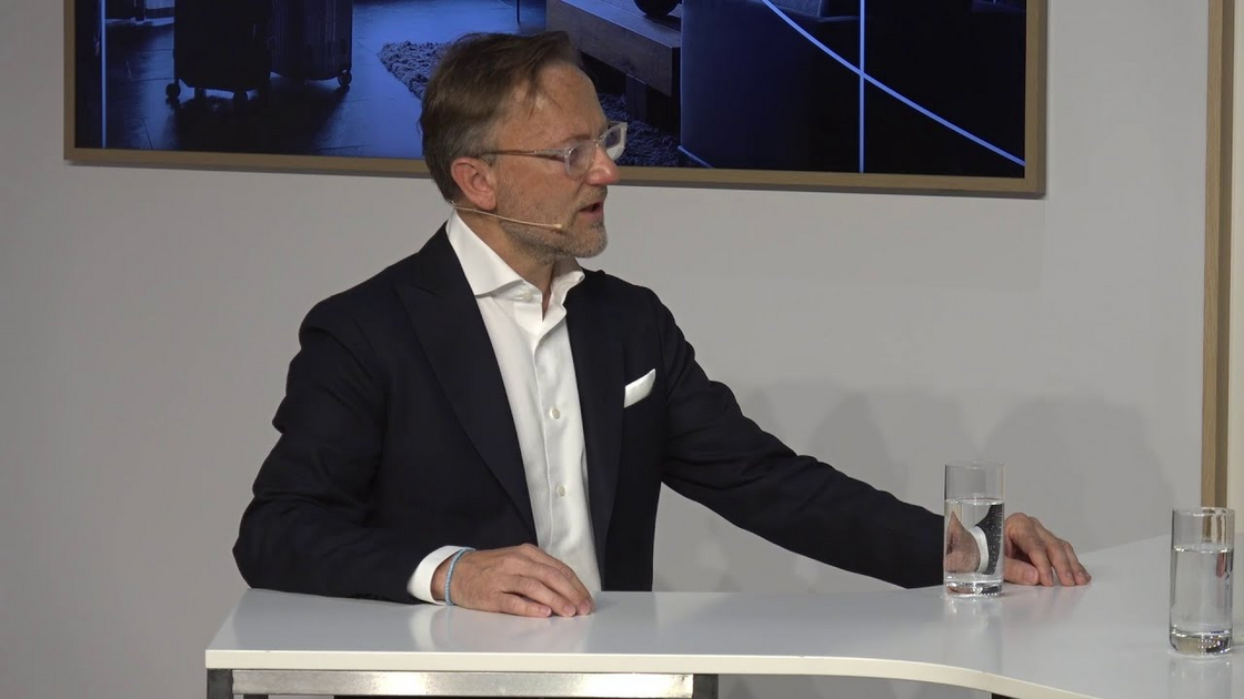 Keynote von Florian Bauer - htr.ch