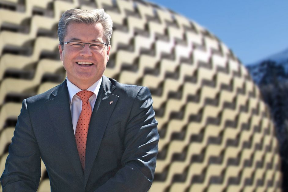 Daniel Füglister verlässt das «Intercontinental Davos» - htr.ch