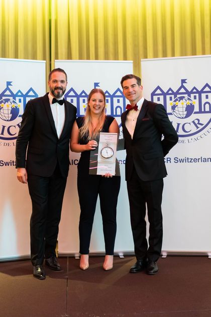 La meilleure réceptionniste de Suisse est Zurichoise - htr.ch