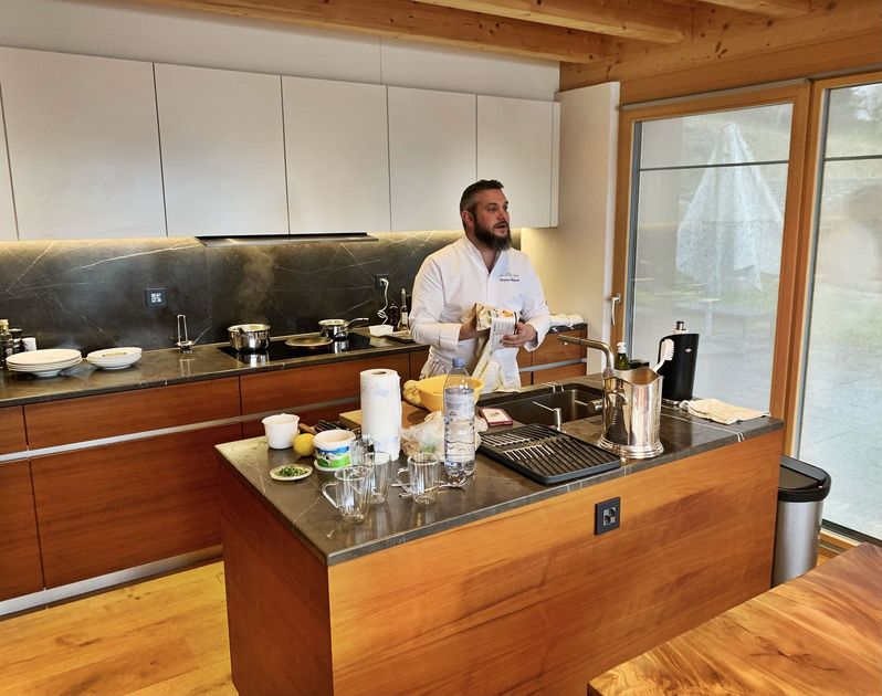 Chefs suisses à domicile en réseau - htr.ch