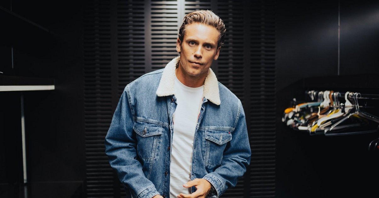 Bastian Baker: «Une chambre d'hôtel sans charme me déprime» - htr.ch