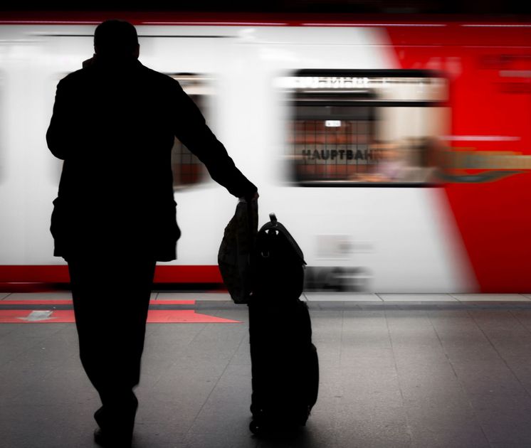 SBB bringt Wintergepäck in die Destination - htr.ch